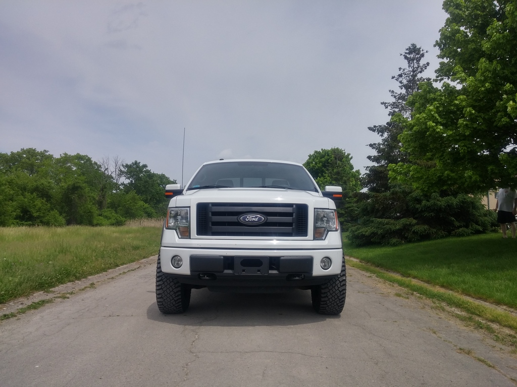 My Try at level kit + 35's 2010 fx4 - Ford F150 Forum - Community of ...